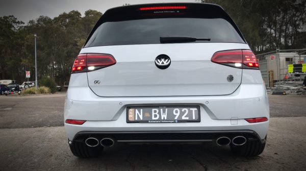 2018 Volkswagen Golf R Grid Edition Full Review | Talking Torque